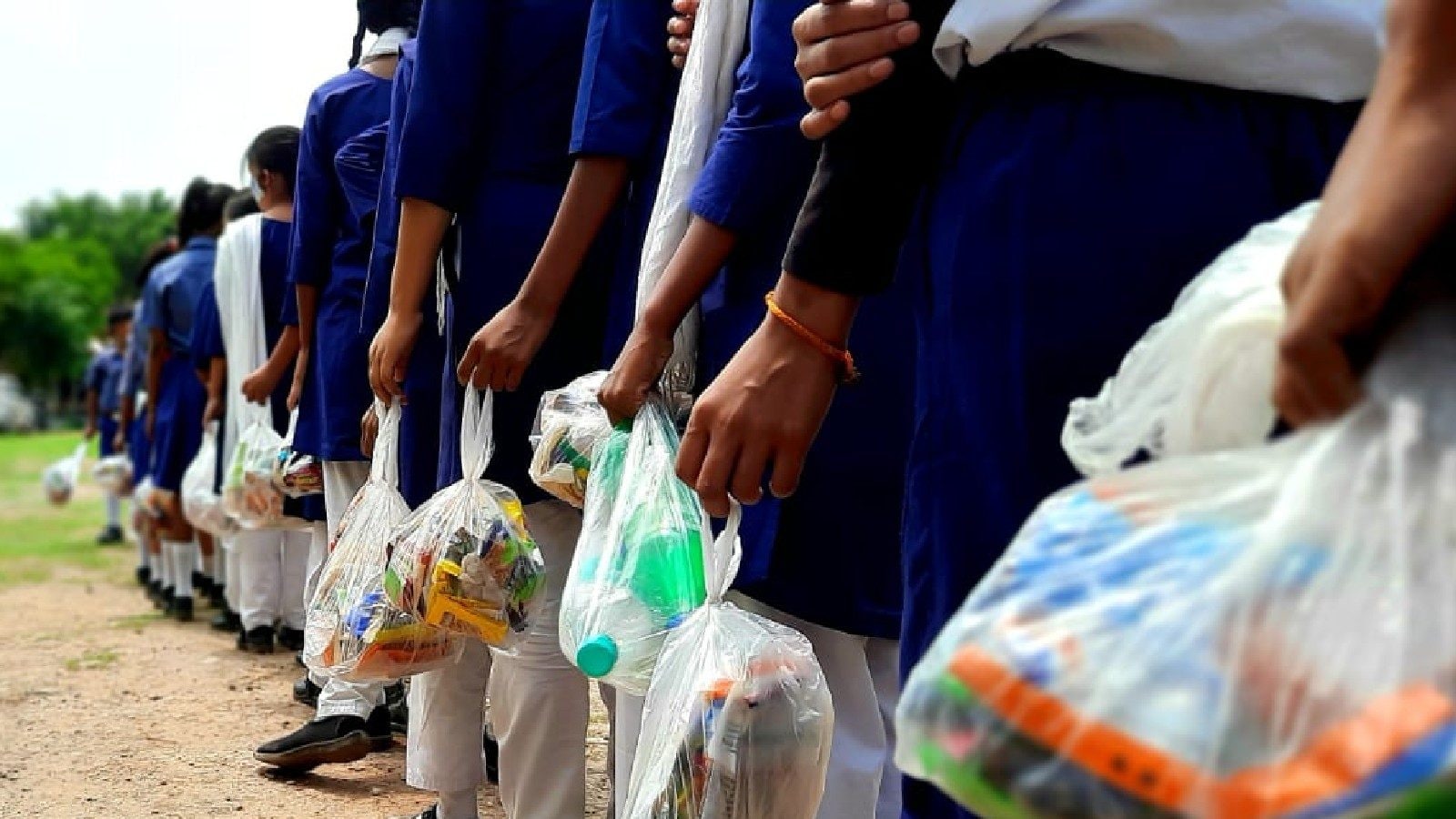 Govt School's Unique Policy of Offering Tablet in Exchange for Plastic ...