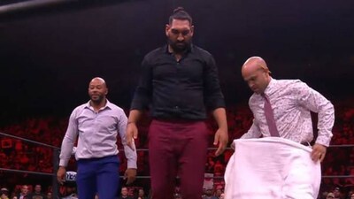 India-born NBA Player Satnam Singh Bhamara is Now a Wrestling Star with ...