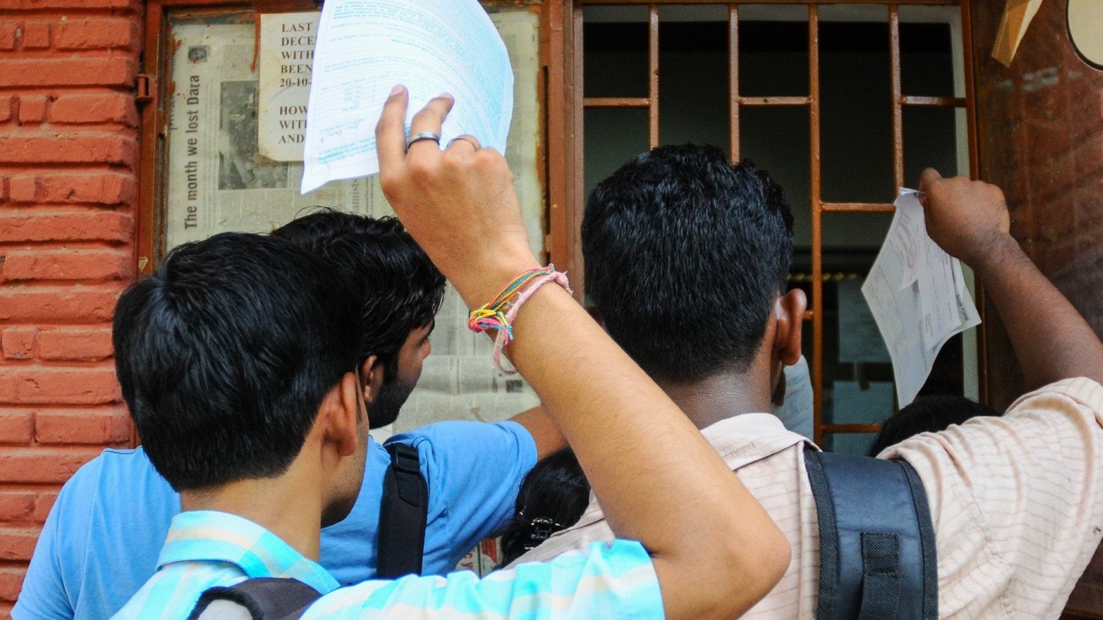 West Bengal School Service Commission Candidates Demonstrate Before ...