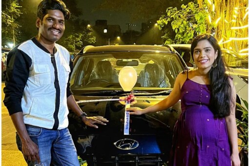 Sukh Mhanje Nakki Kay Asta's Meenakshi Rathod Buys a New Car. Check ...