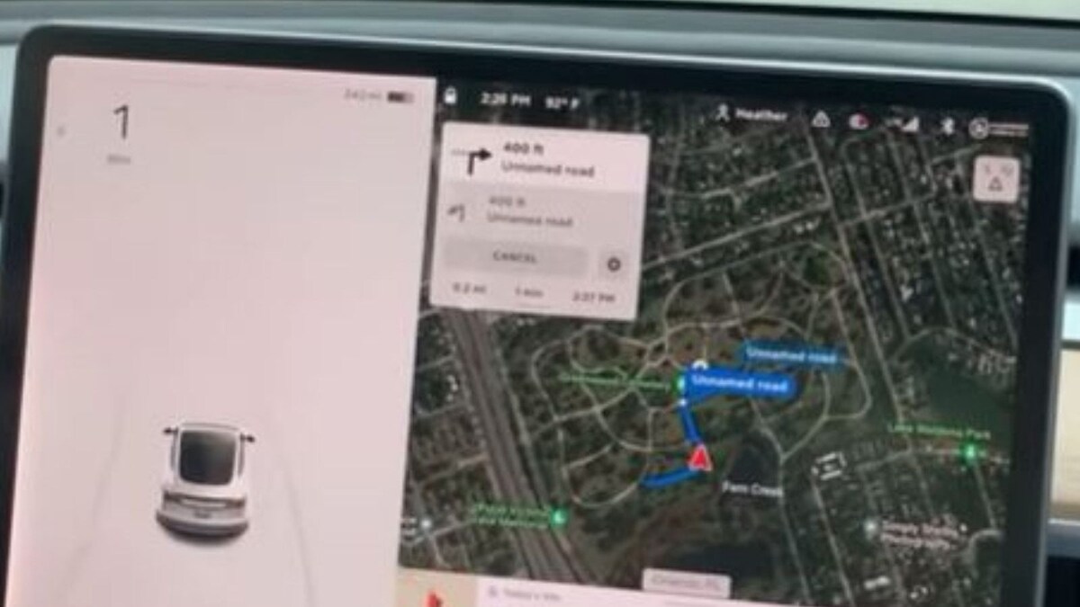Tesla Car Detects Humans in Deserted Cemetery, Netizens Call it 'Ghost ...