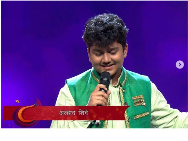Aalhad Shinde Mesmerises Everyone With His Performance, Makes Family ...
