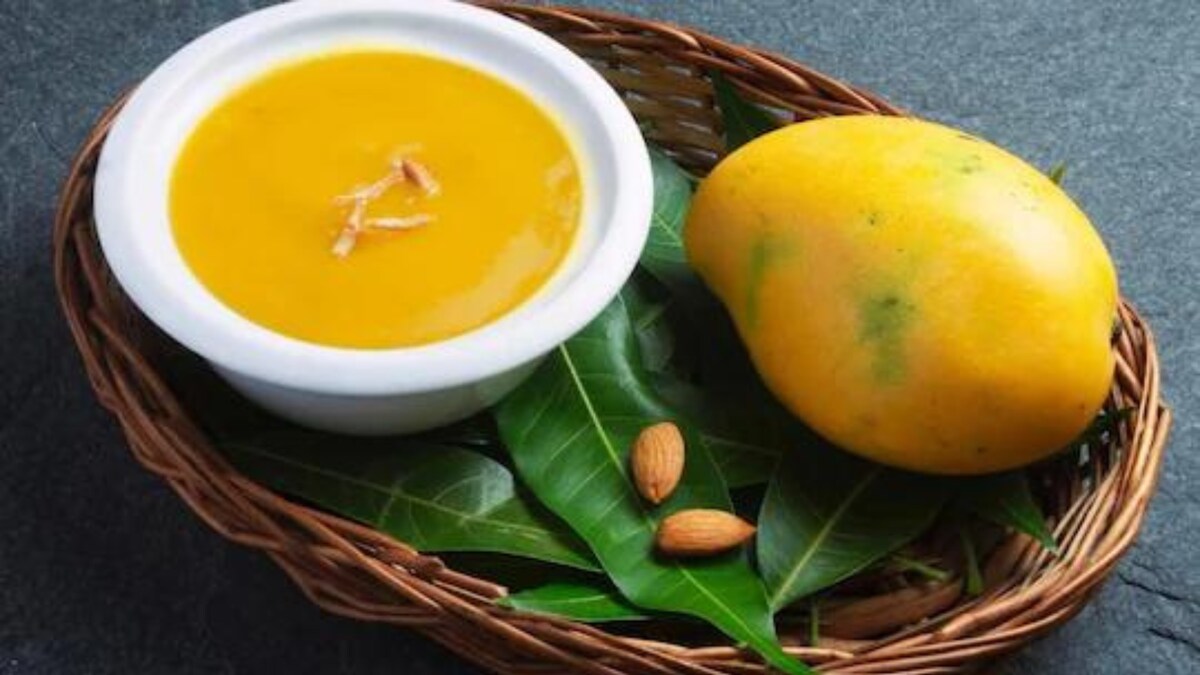 Love Mangoes? Prepare Aamras at Home And Beat The Heat - News18