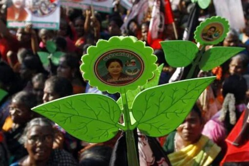 Tamil Nadu Opposition AIADMK Names Rajya Sabha Candidates - News18