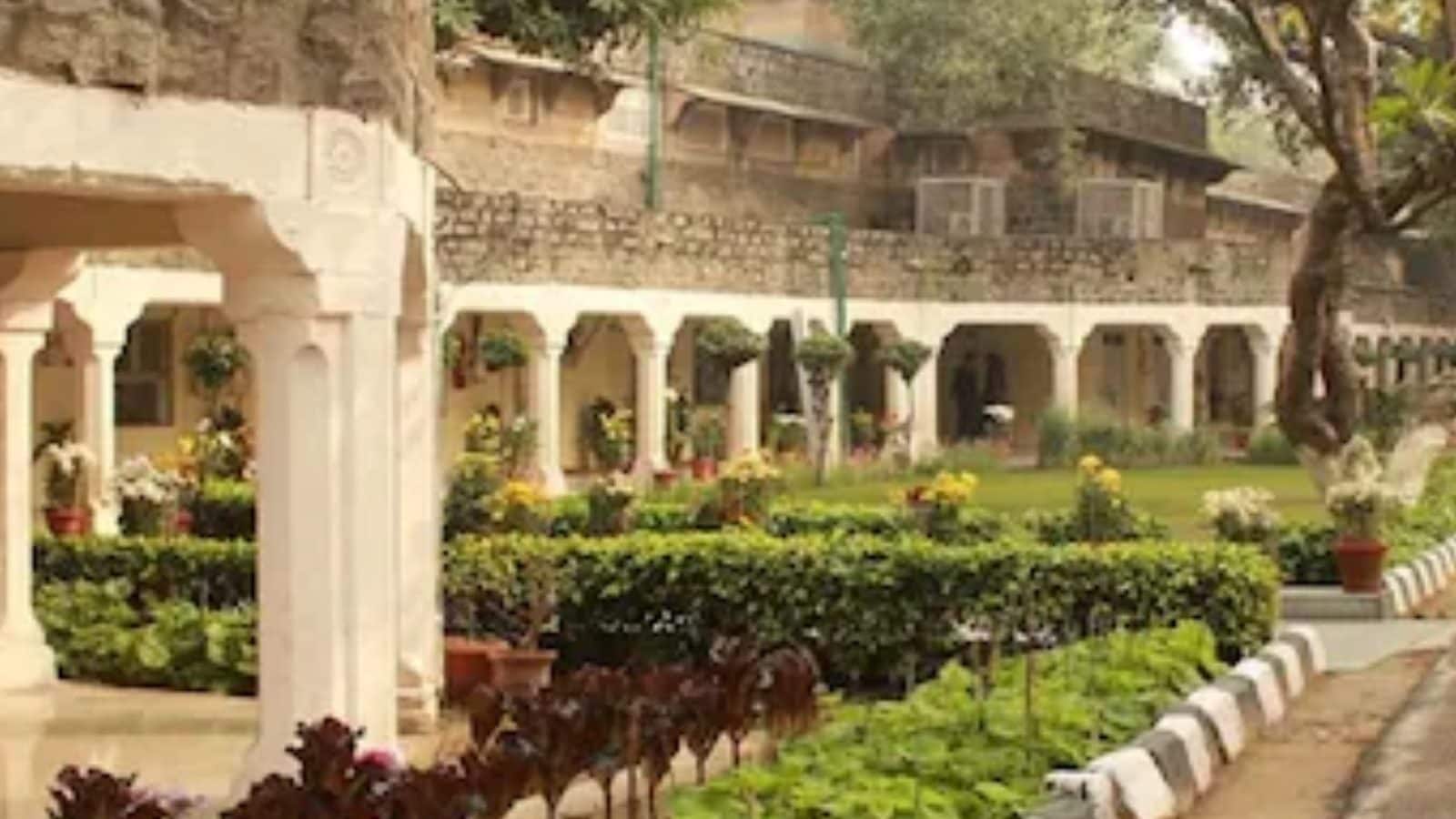 Online Admission Process for Ambedkar University's CoA Courses Begins ...