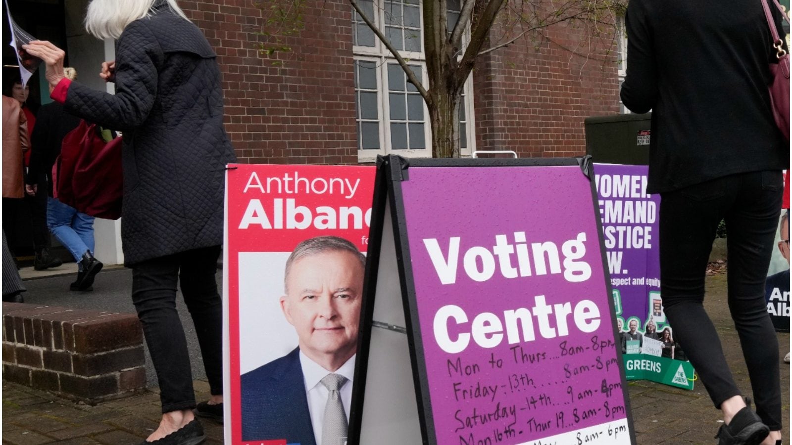 News18 Explains: How do Australian Parties Differ on Key Issues ...