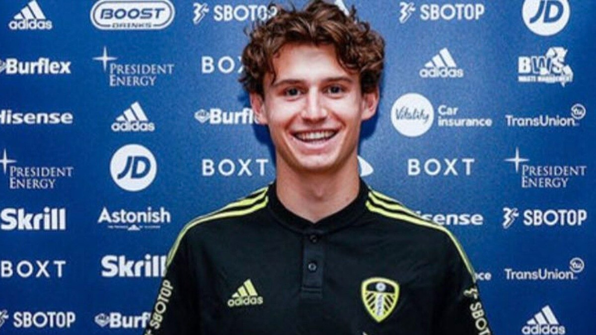 RB Salzburg Midfielder Brenden Aaronson Joins Leeds - News18