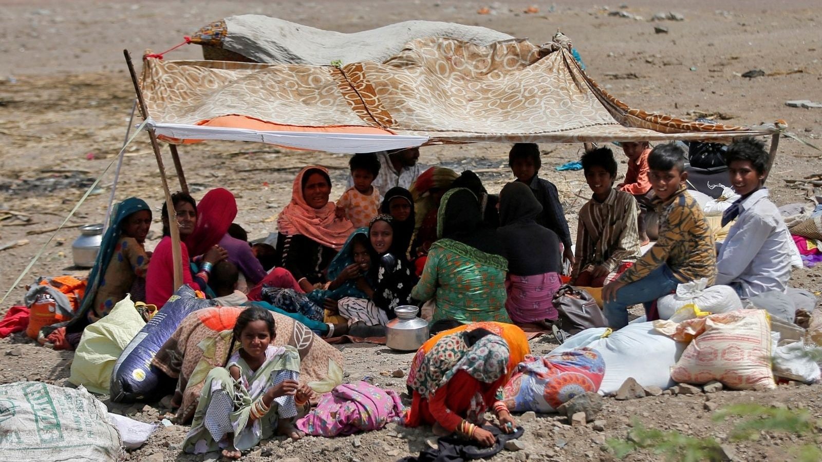 India Among Top 3 Host Countries of Refugees, Asylum Seekers in South ...