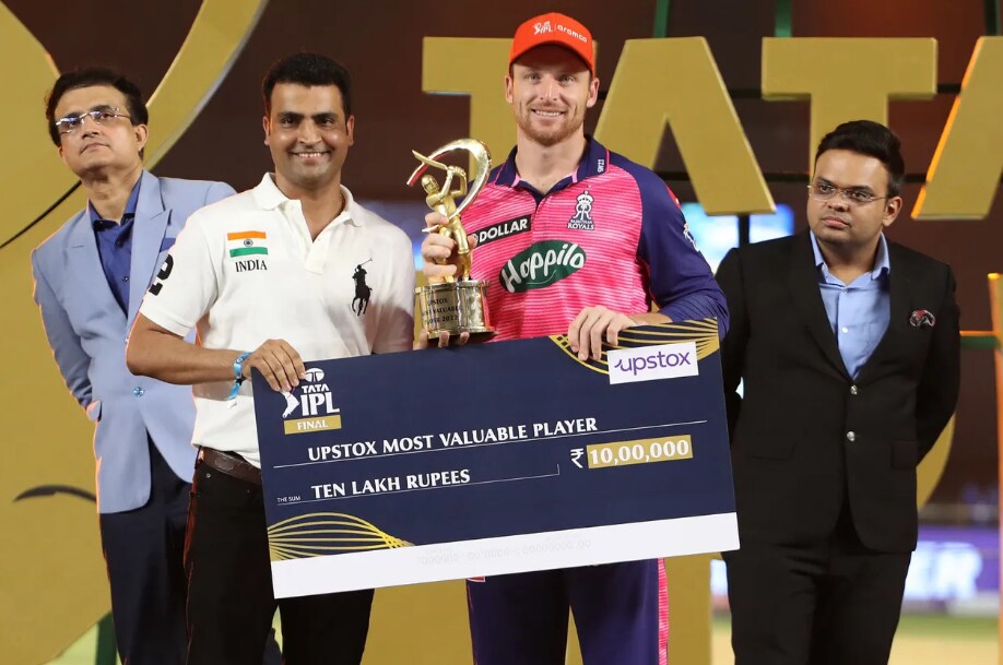 Gujarat Titans Players Celebrate in Style with Fans after Winning IPL ...