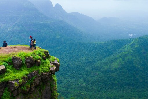 These Places in Maharashtra that You Must Visit - News18