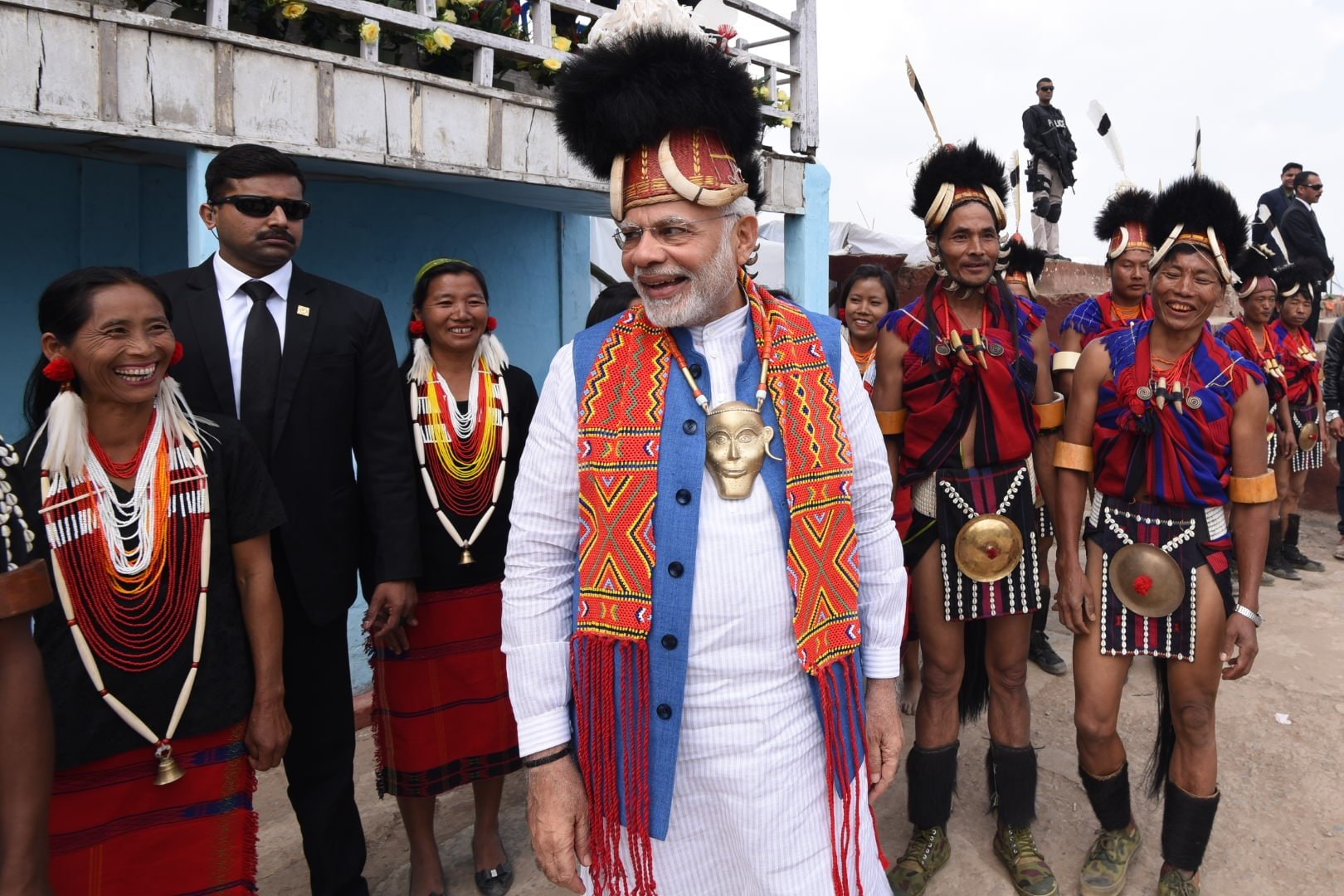 Modi@8: Peacock Hat to Colourful Pagdis - The Many Headgears of PM ...