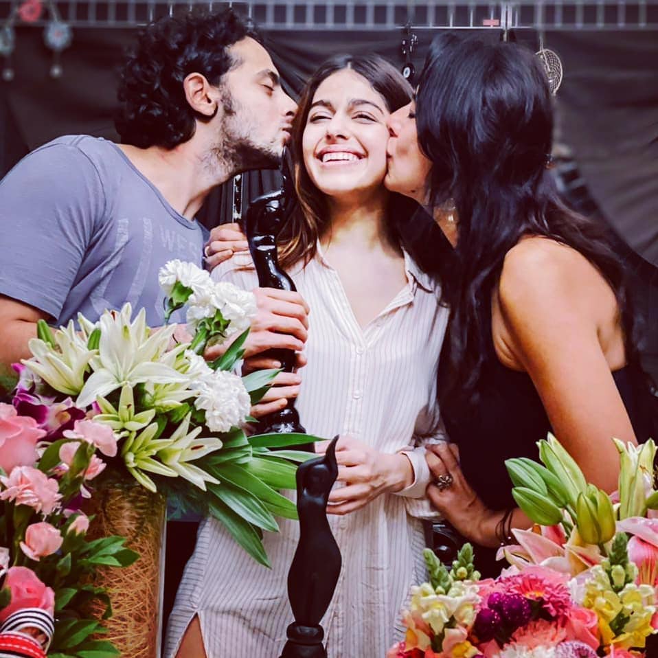 Happy Birthday Pooja Bedi: Rare Photos of the Actress with Dad Kabir ...