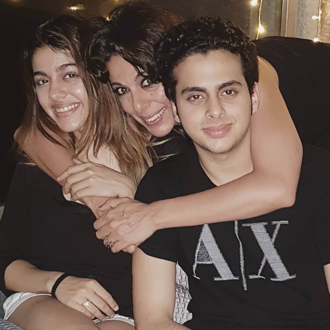 Happy Birthday Pooja Bedi: Rare Photos of the Actress with Dad Kabir ...