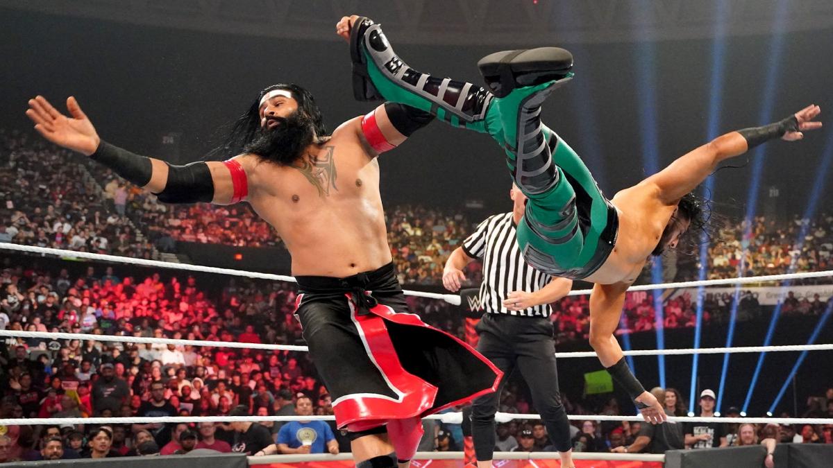WWE Raw Results: Asuka’s Green Mist Attack Earns Women’s Title ...