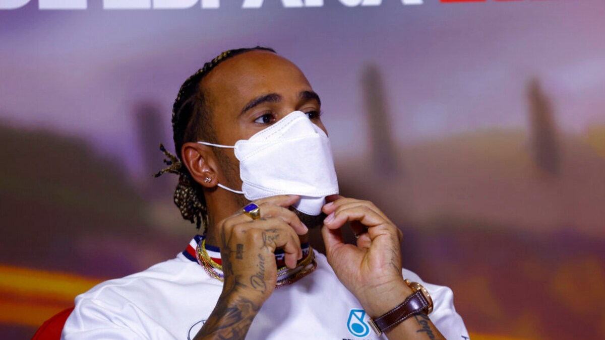 F1: Lewis Hamilton Smiling as Mercedes Recover Their Form - News18
