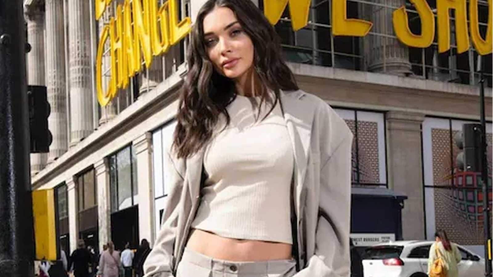 Amy Jackson’s Photos With Rumored Boyfriend Ed Westwick Go Viral ...