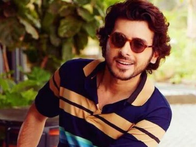 Mirzapur Star Divyendu Sharma's Adorable Love Story Is Major Goals - News18