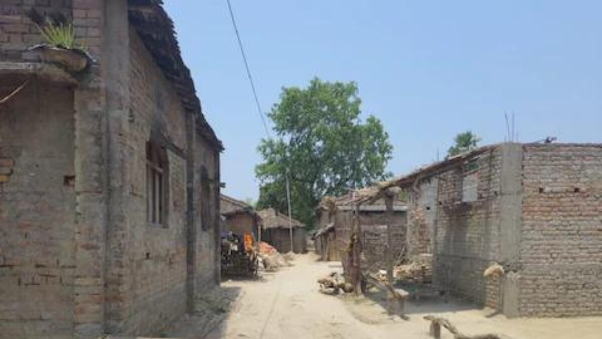 In This Bihar Village, People Vacate Their Homes For 12 Hours Every ...