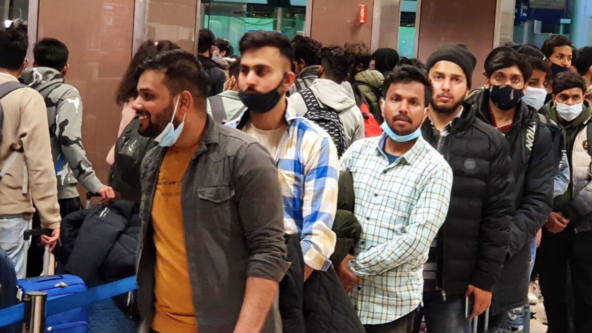 France Plans to Have 20,000 Indian Students by 2025 to Study in Country ...