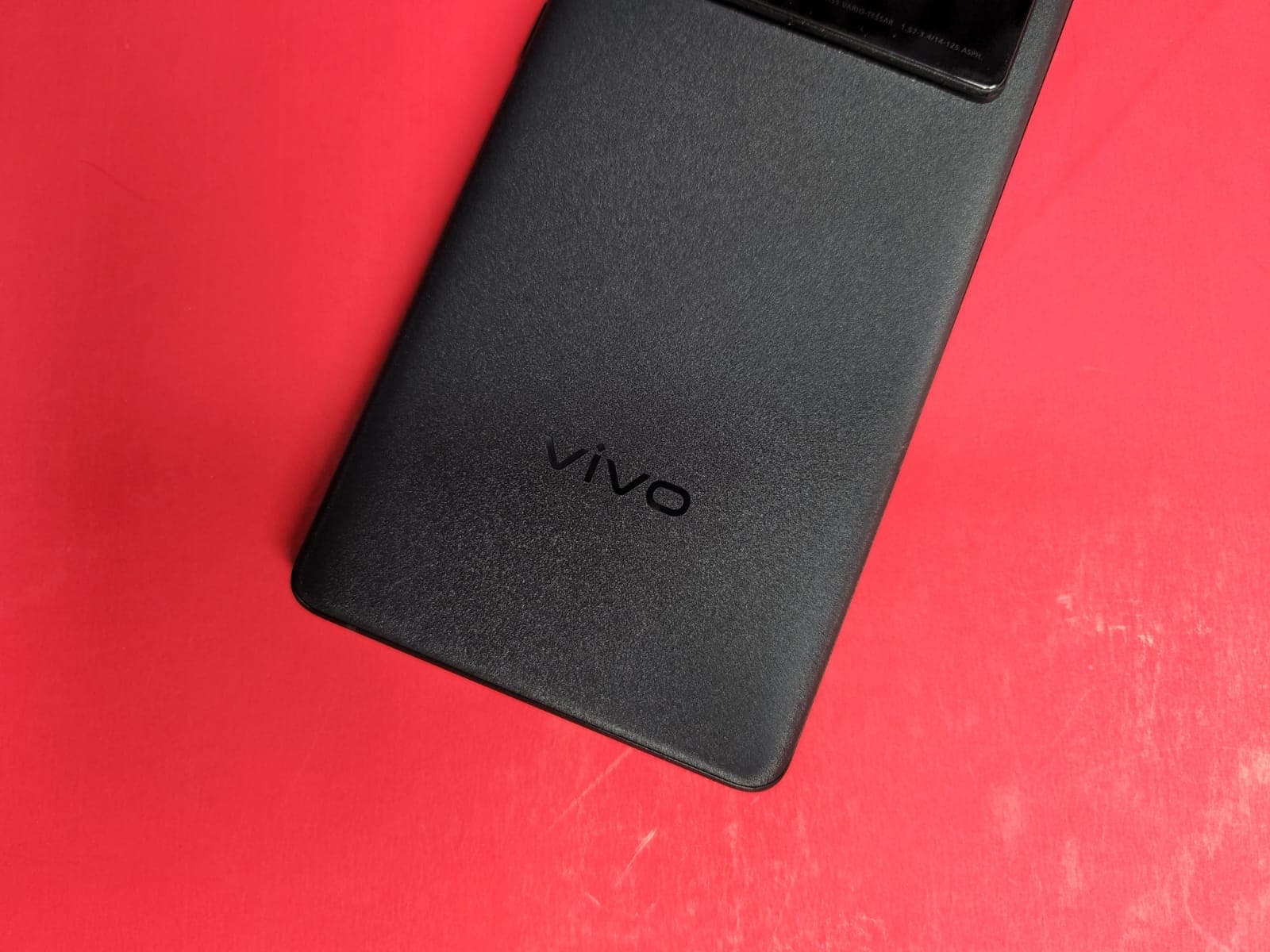 Vivo X80 Pro In Photos: Large Camera Module Dominates Back Panel - News18