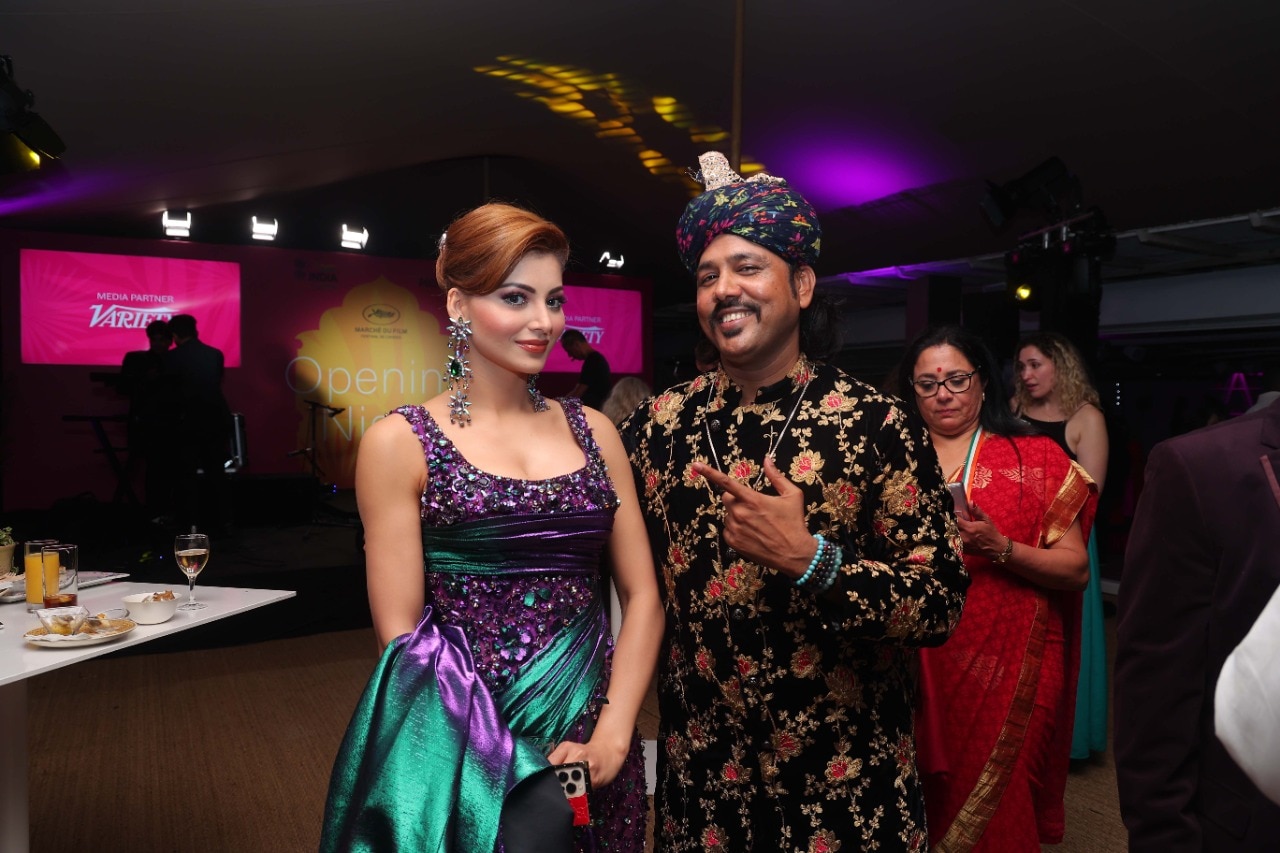 Cannes 2022: Pooja Hegde, Urvashi Rautela and Mame Khan Celebrate ...