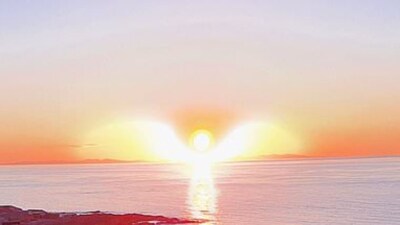 Scotland Photographer Captures the Sun in an 'Angel' Avatar in this ...