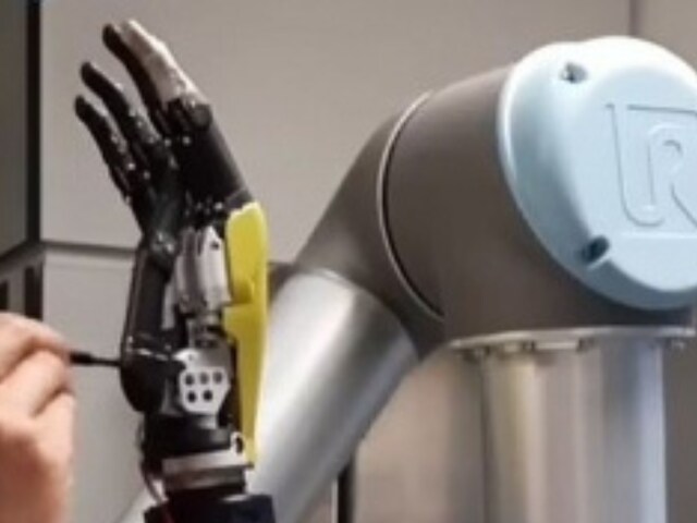 E-skin Developed by Indians Can Feel Pain, May Help in Creating Touch ...