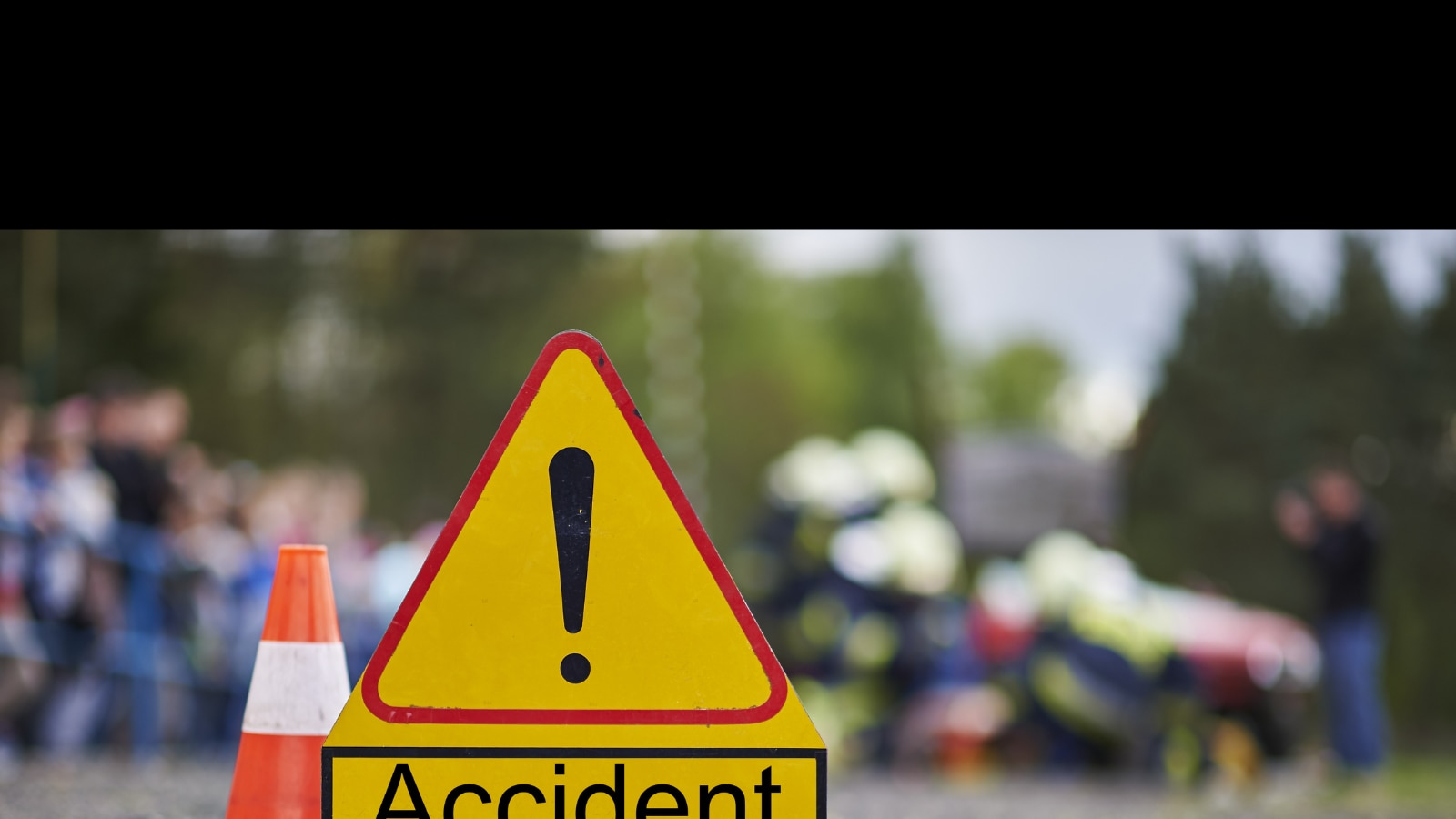 Five Killed On Way to Bareilly as Car Crashes Into Truck After Tyre ...