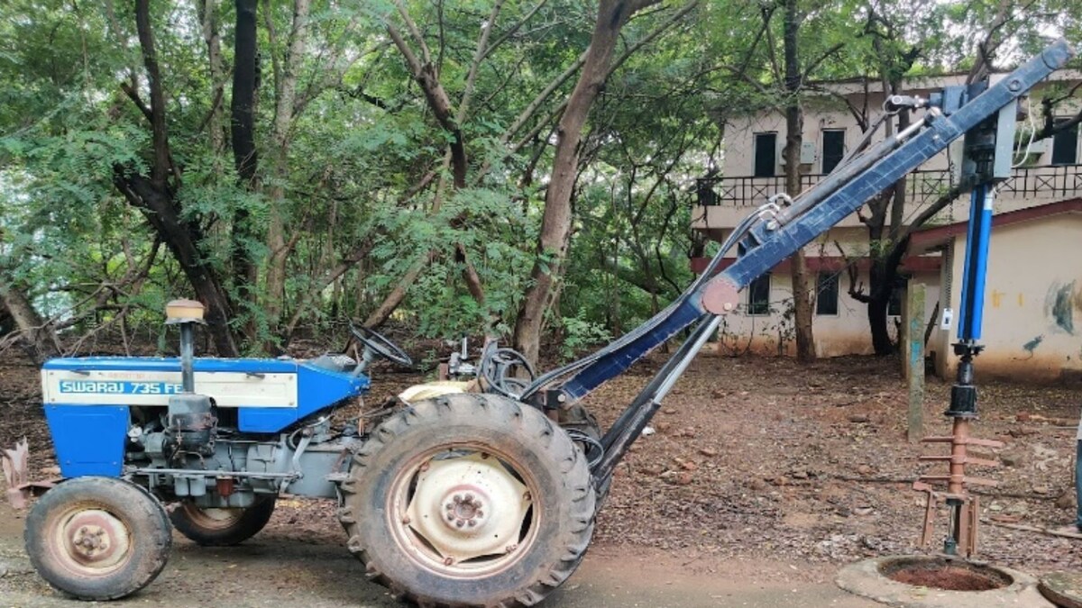 IIT Madras Develops Robot to Eliminate Manual Scavenging, Set for Field ...