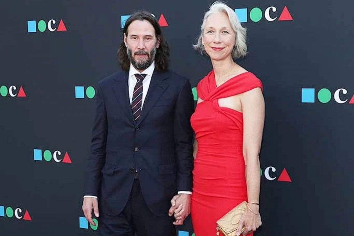 Keanu Reeves 2022 Body