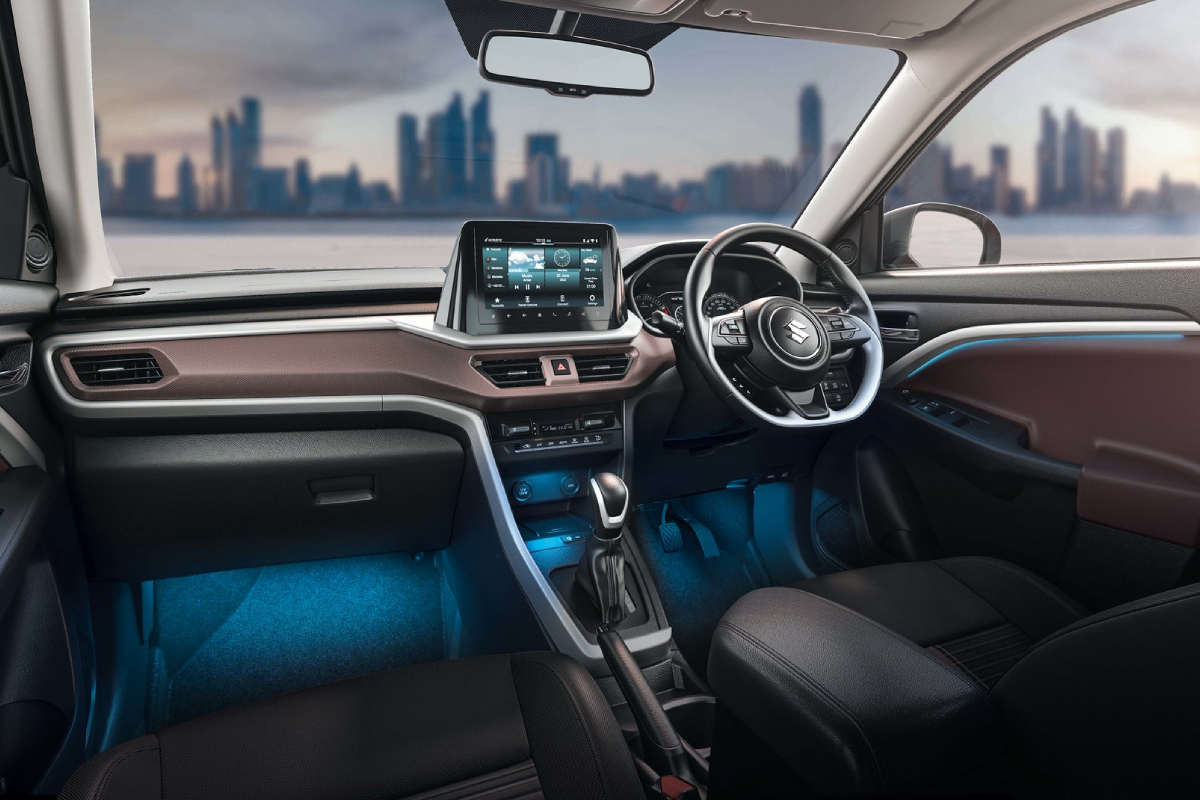 Maruti Suzuki Brezza In Pics: See Design, Interior, Features and More ...