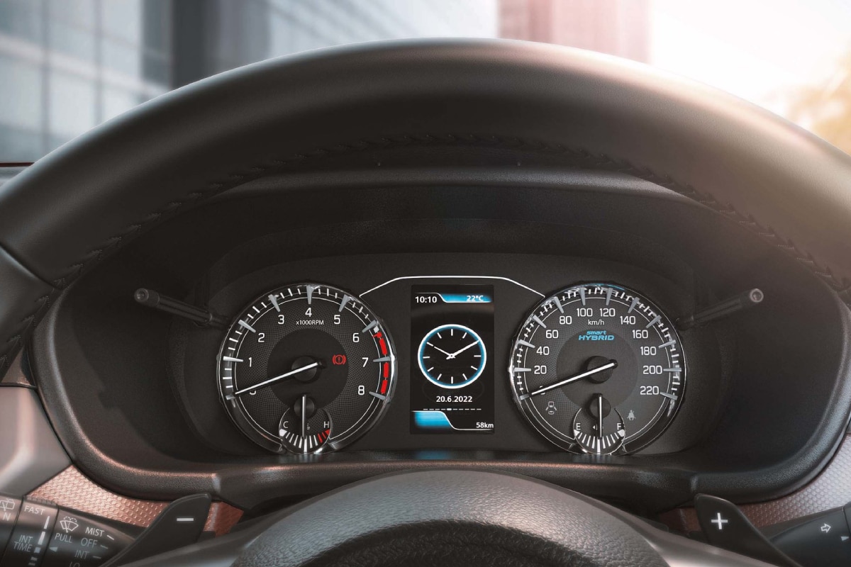 Maruti Suzuki Brezza In Pics: See Design, Interior, Features and More ...