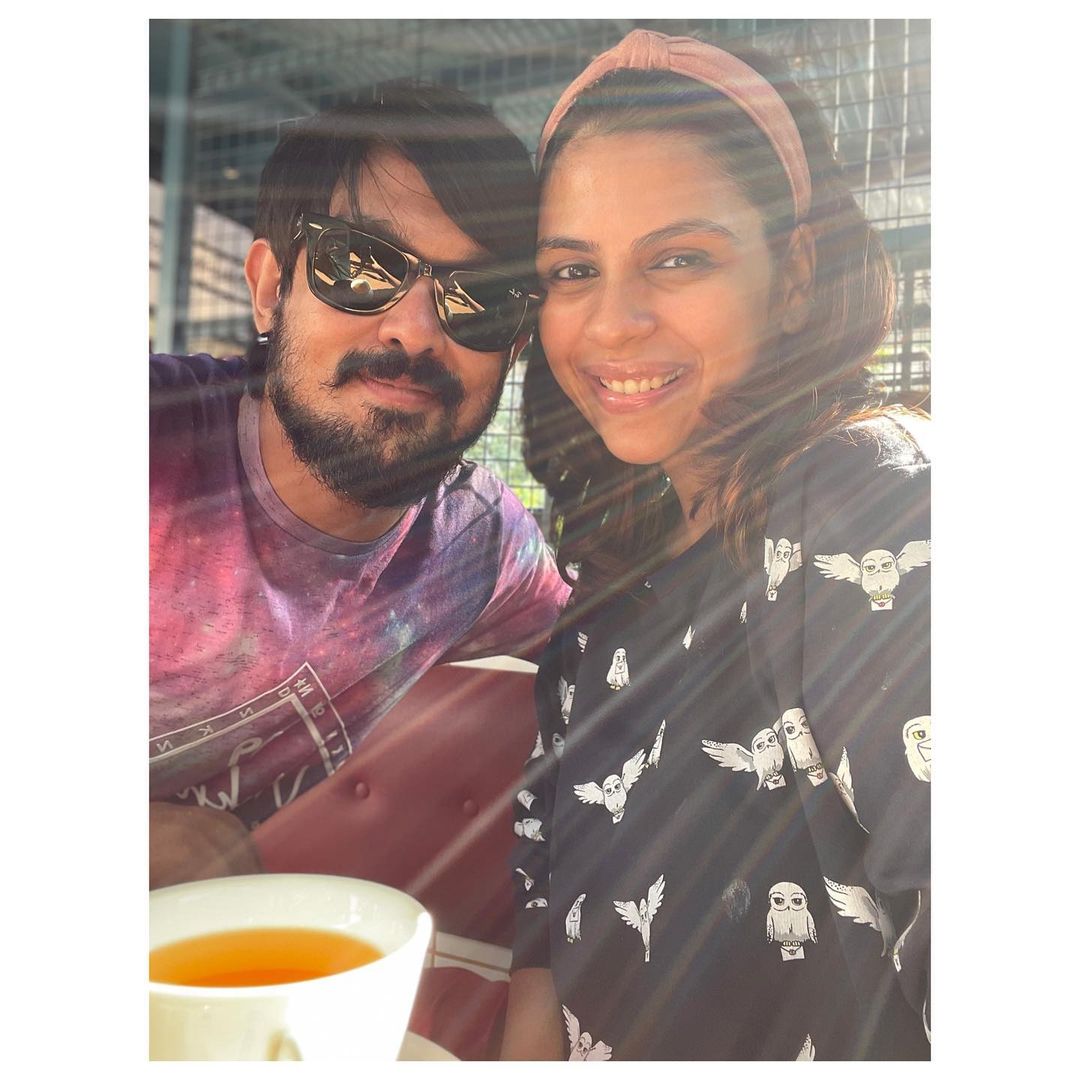 Happy Birthday Nakkhul: Adorable Family Moments of the Tamil Actor - News18