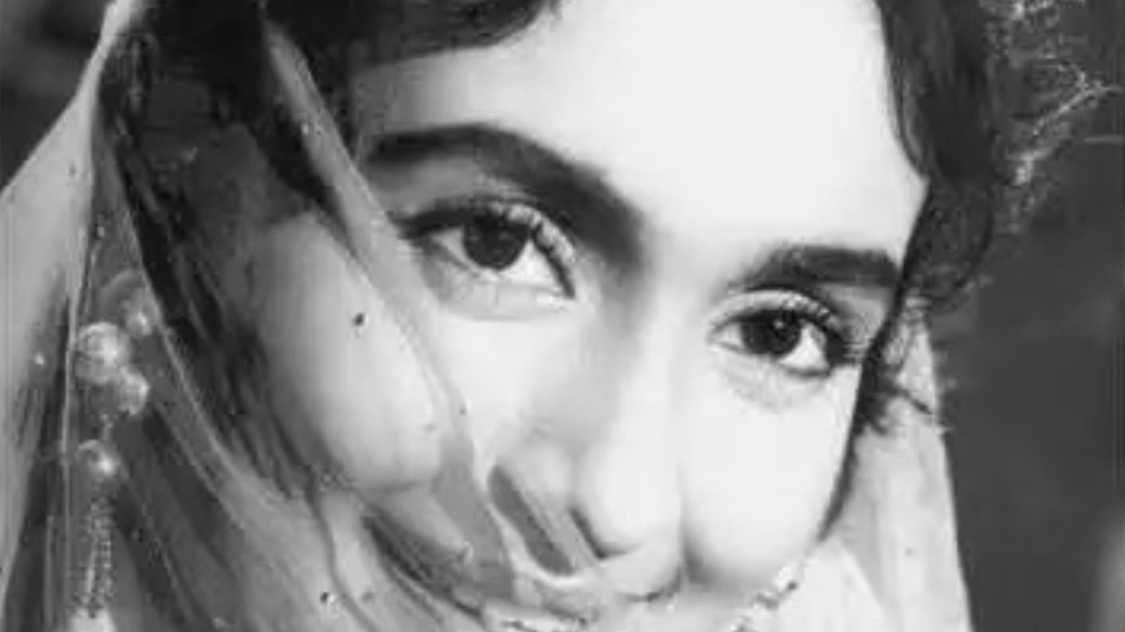 Nutan Birth Anniversary: Lesser-Known Facts About the Legendary Actress ...