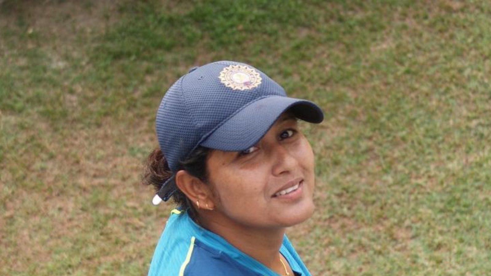 India Allrounder Rumeli Dhar Announces Retirement From All Forms of ...
