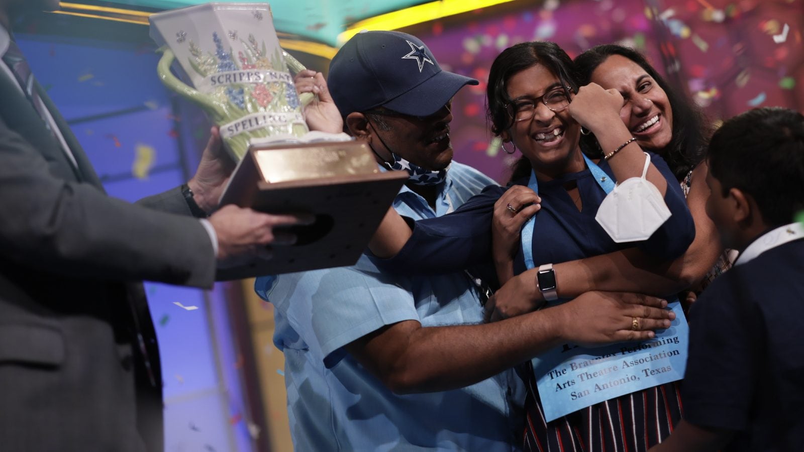 14-Year-Old Harini Logan Crowned Scripps National Spelling Bee Champion ...