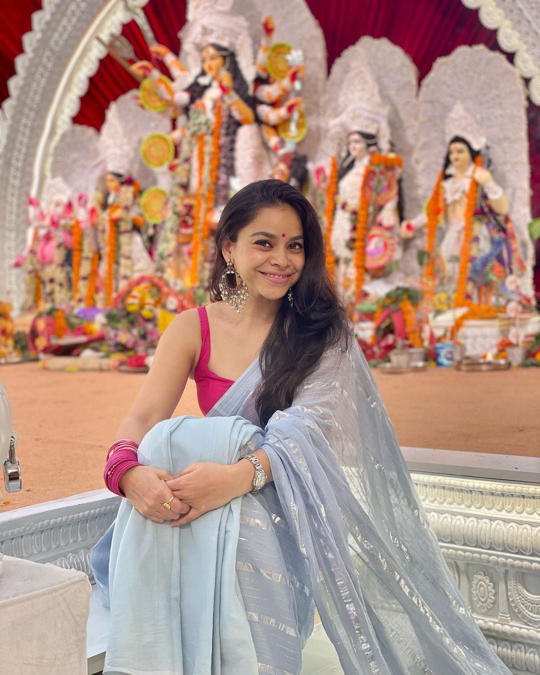 Happy Birthday Sumona Chakravarti: Jaw-dropping Pictures of The Kapil ...
