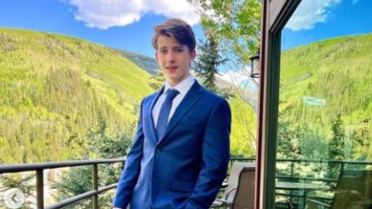 Fear the Walking Dead Actor Tyler Sanders Passes Away at 18 ...