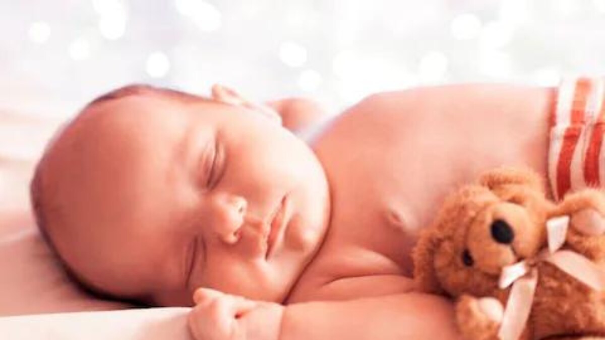 Parenting Tips How To Wake Up Sleeping Baby For Feeding News18