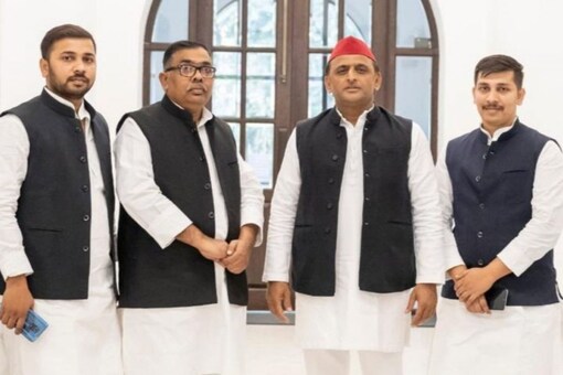 Mahan Dal Chief Keshav Dev Maurya Calls Off Alliance with SP, Says Akhilesh Doesn’t Need Me Now ...