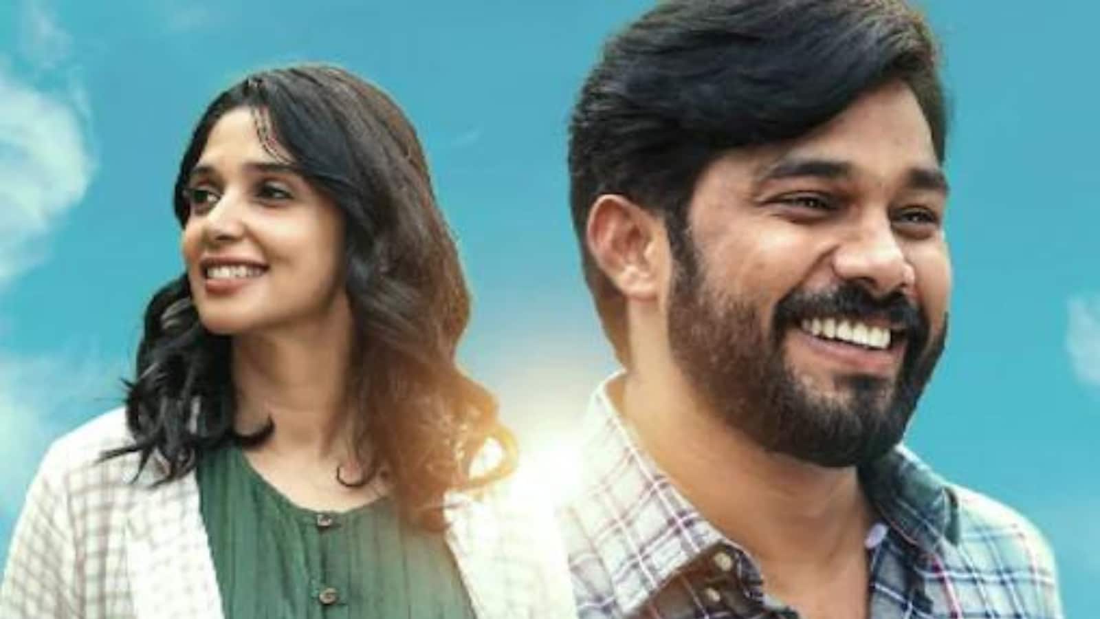 Priyan Ottathilanu: Lyrical Video of Neraane Is Now Out | Movies News ...