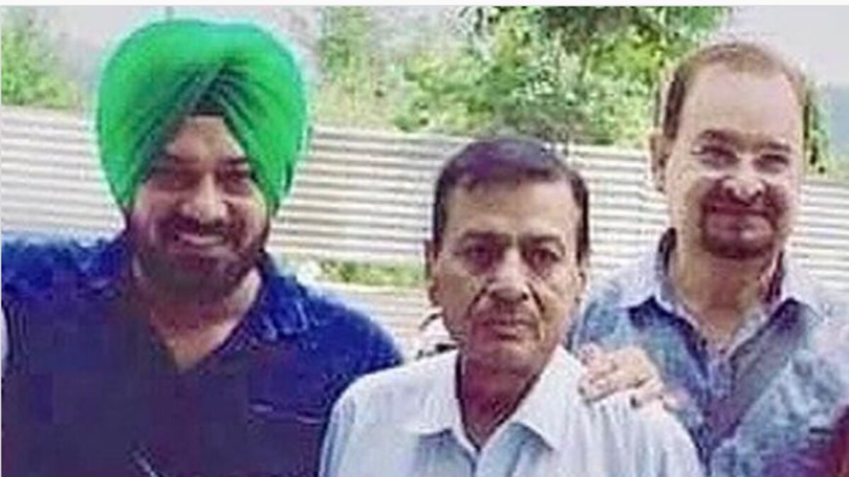 Renowned Punjabi Actor-Comedian Dr Surinder Sharma Dies - News18