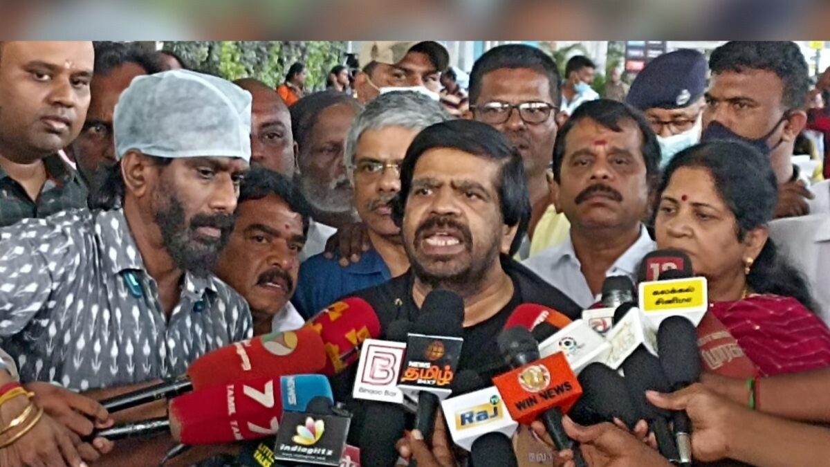 An Emotional T Rajendar Jets Off To US For Medical Treatment - News18