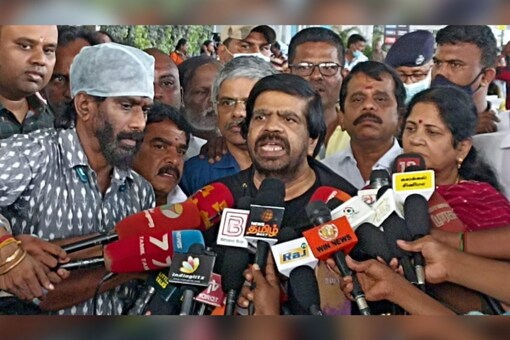 An Emotional T Rajendar Jets Off To US For Medical Treatment - News18