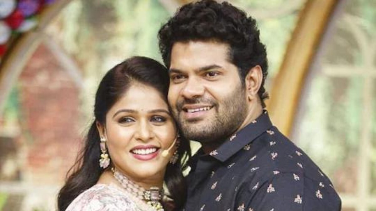 Marathi Actresses Akshaya Deodhar and Madhura Deshpande Are Perfect Gym ...