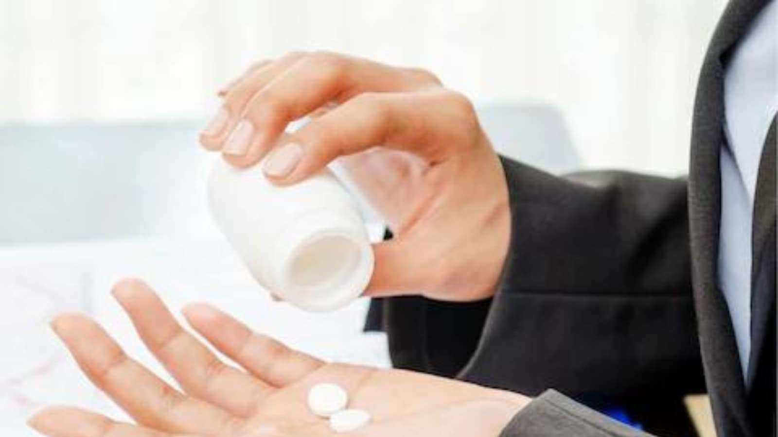 Explained: How Painkillers Bring Relief To Our Bodies | Lifestyle News ...