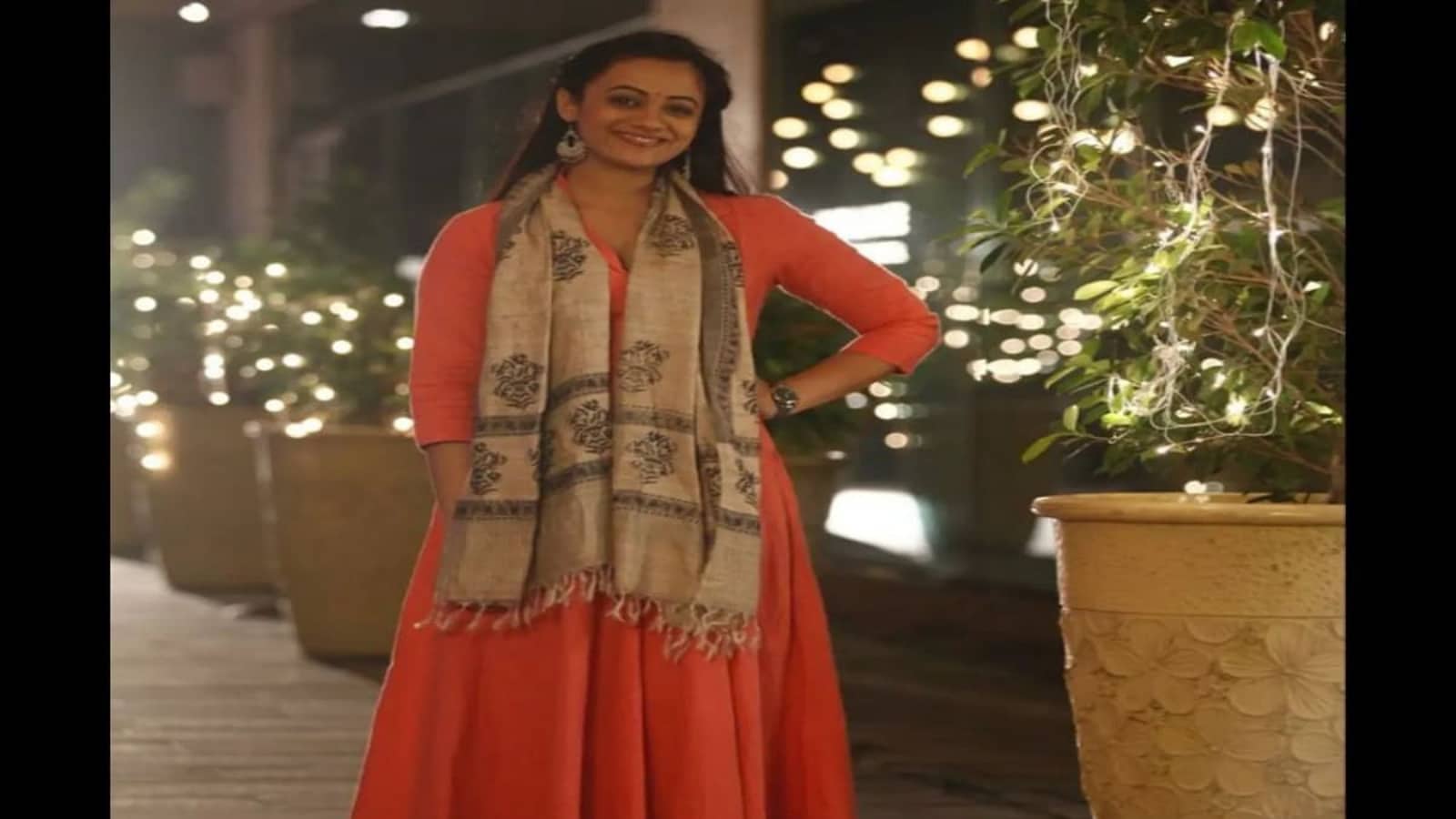 Spruha Joshi to Play Krushna in Mohit Takalkar’s Medium Spicy