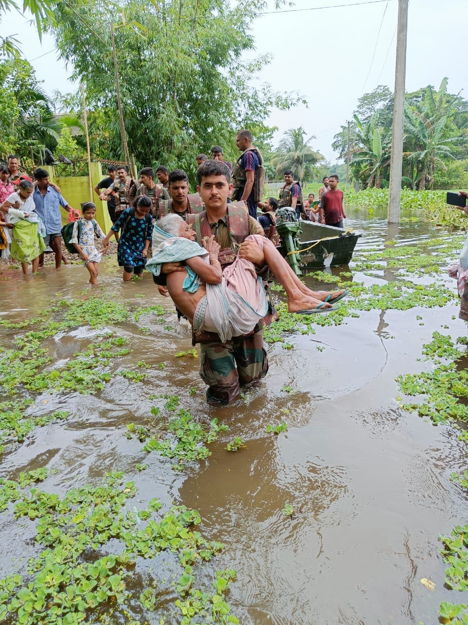 Assam: Flood Situation Remains Grim With Brahmaputra Level Rising Every ...