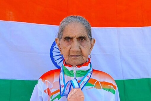 Bhagwani Devi Dagar 94 Wins Gold At The World Masters Athletics