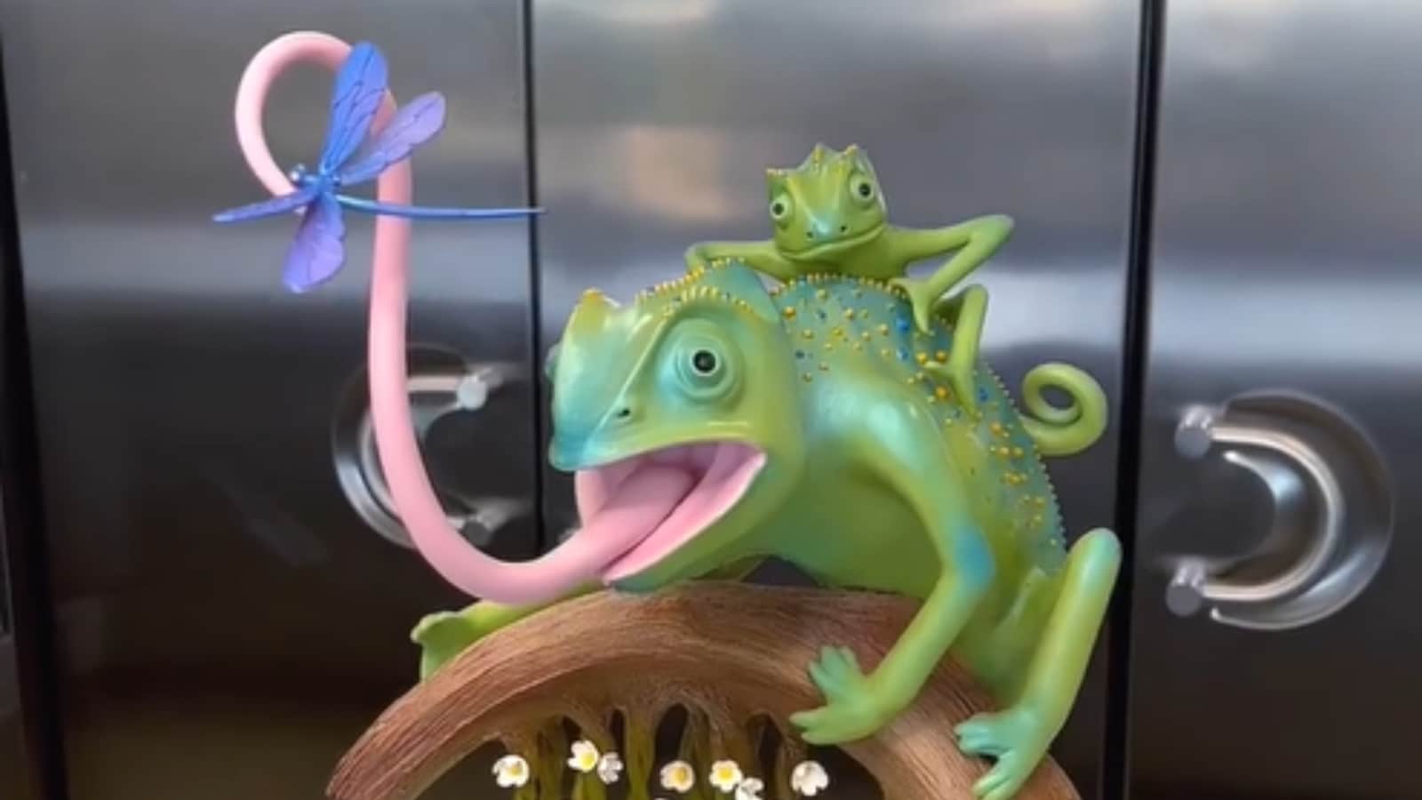 WATCH: Chocolate Chameleon, Anyone? Chef Creates Life-size 'Masterpiece ...